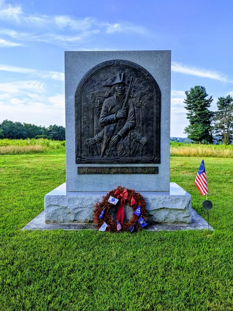 REVOLUTIONARY: Synonyms and Related Words. What is Another Word for ...