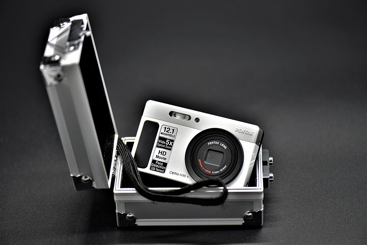 COMPACT: Synonyms and Related Words. What is Another Word for COMPACT ...